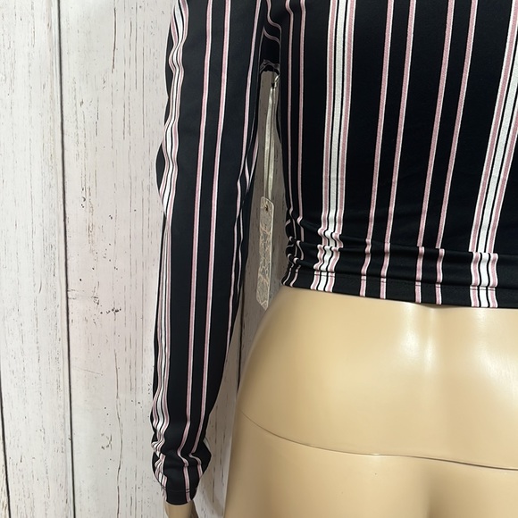 Iris Basic | Tops | Nwt Iris Striped Crop Top | Poshmark